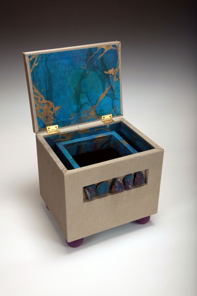 Peacock Ore Jewelry Box | Bellaboxes